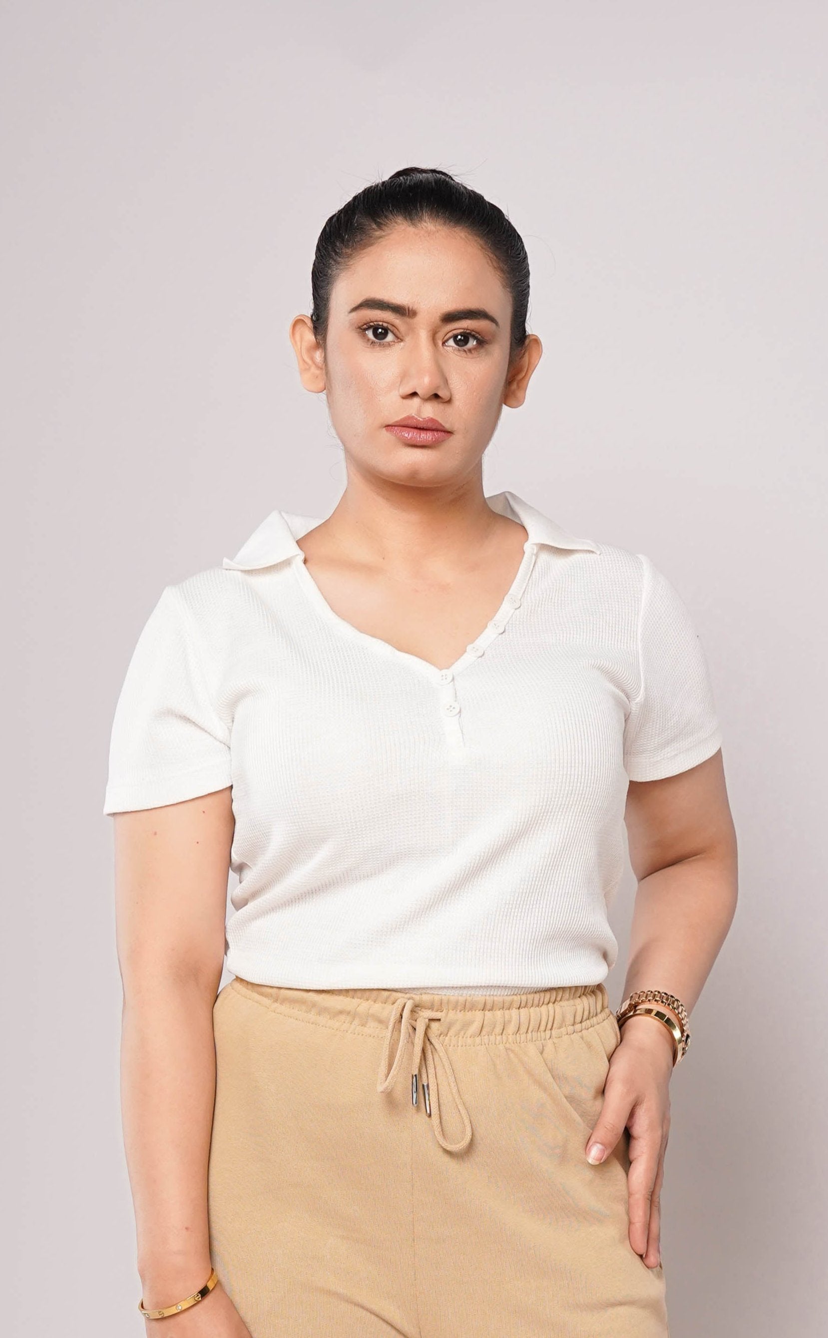 Low Cut Button Ribbed Knit Polo White Short Sleeves Denim600